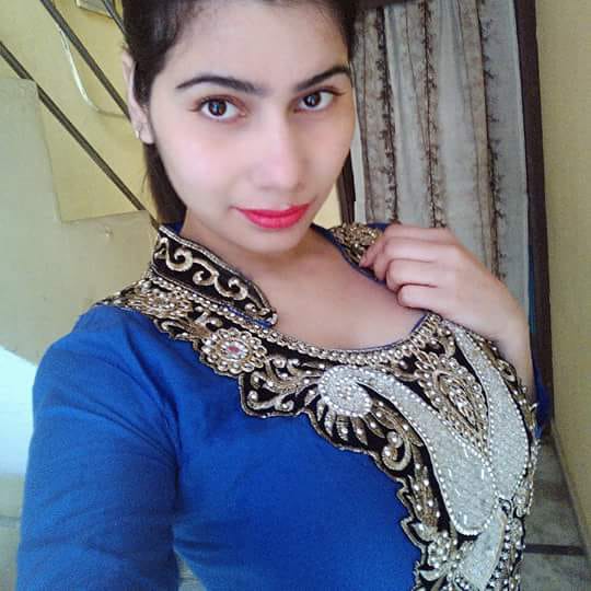 Farha Rizvi Unseen Photo Gallery - Latest Movie Updates, Movie ...