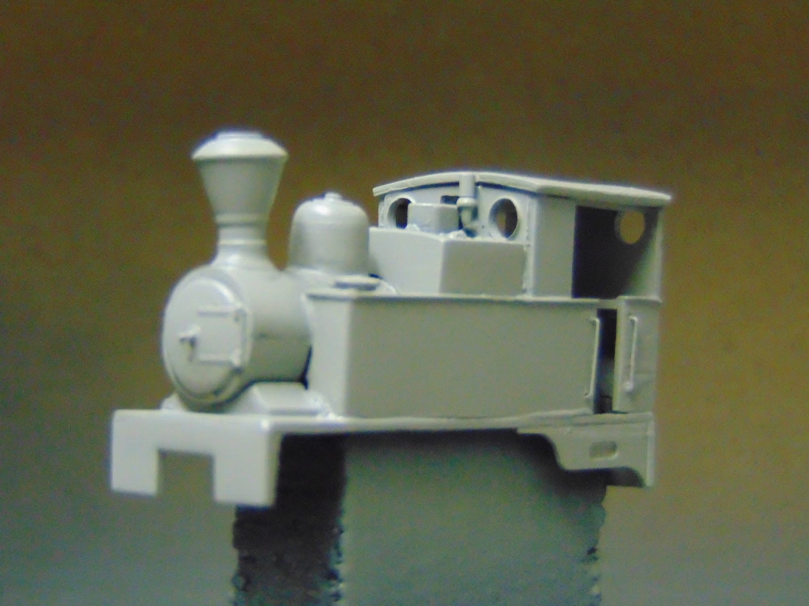 Dorset Railway Modelling: 009 0-4-0 tank loco and chassis.