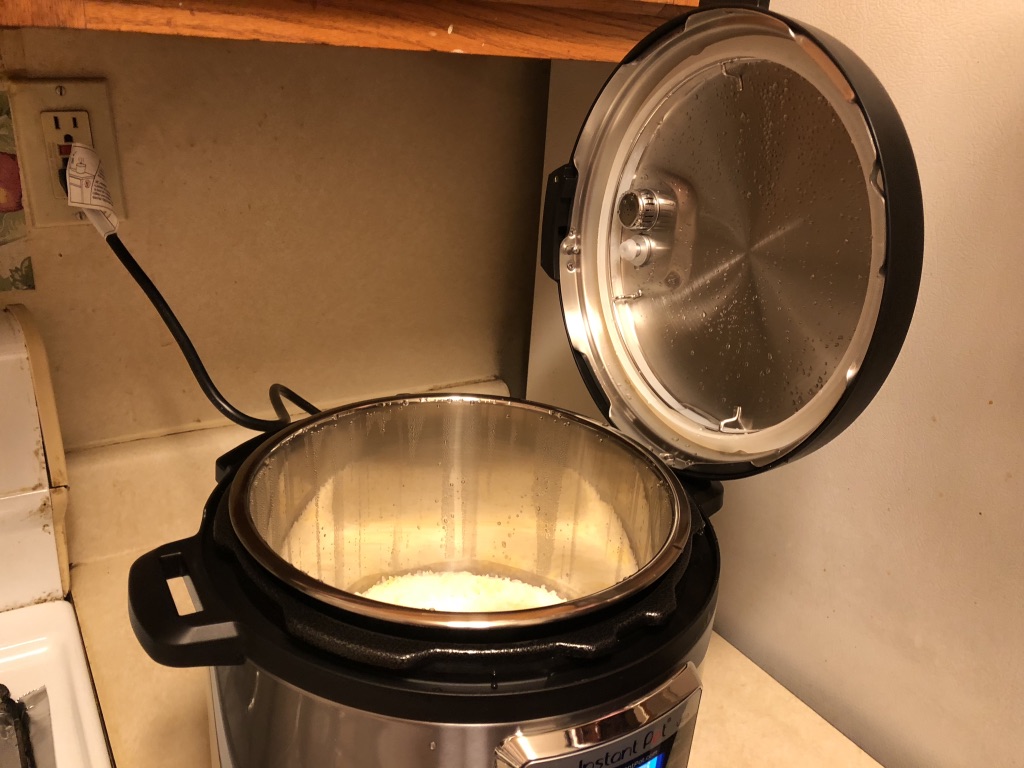 Viki 's Kitchen: Instant pot electric pressure cooker recipes - Venn Pongal