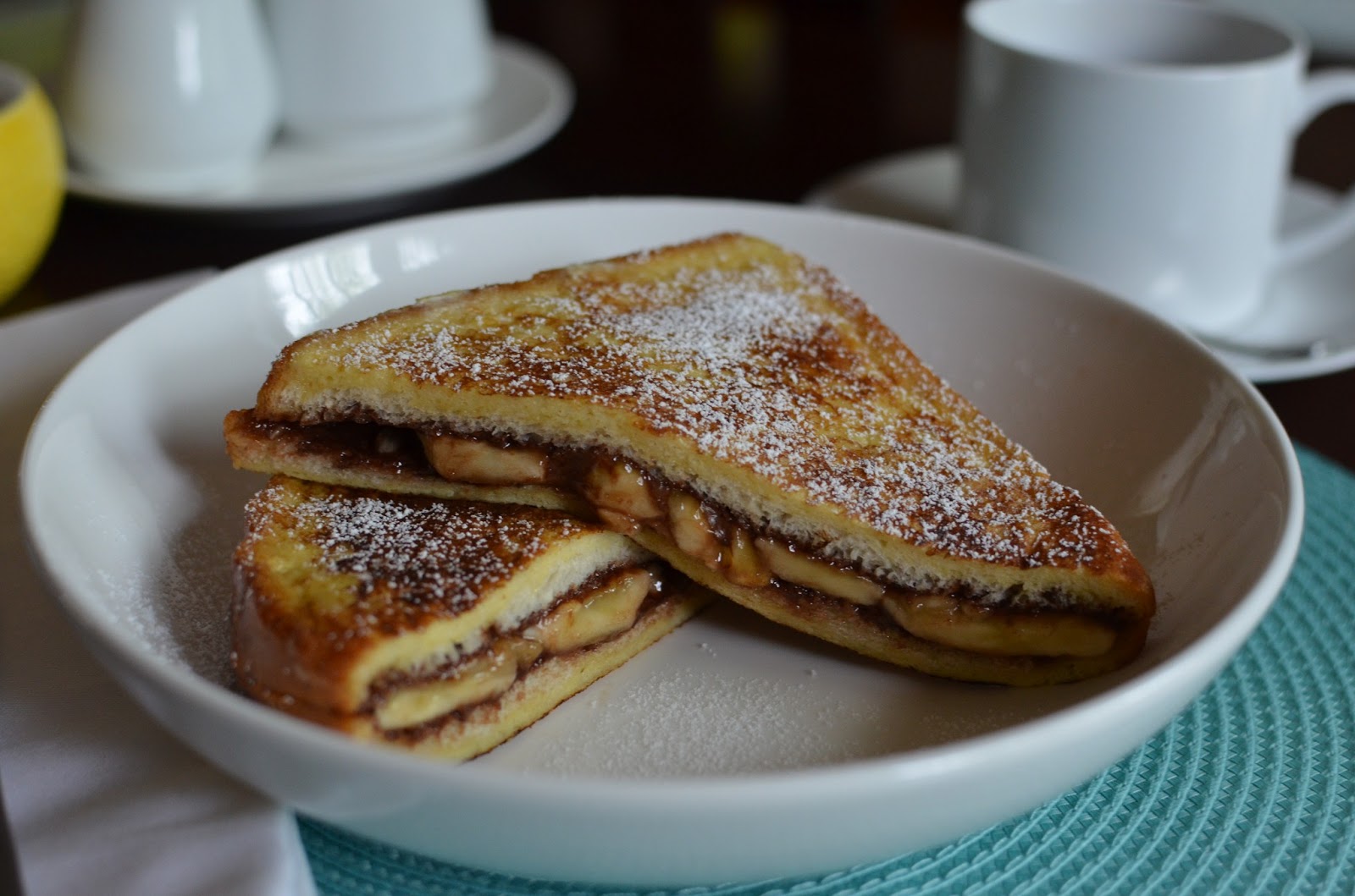 Playing with Flour: Nutella-banana stuffed French toast