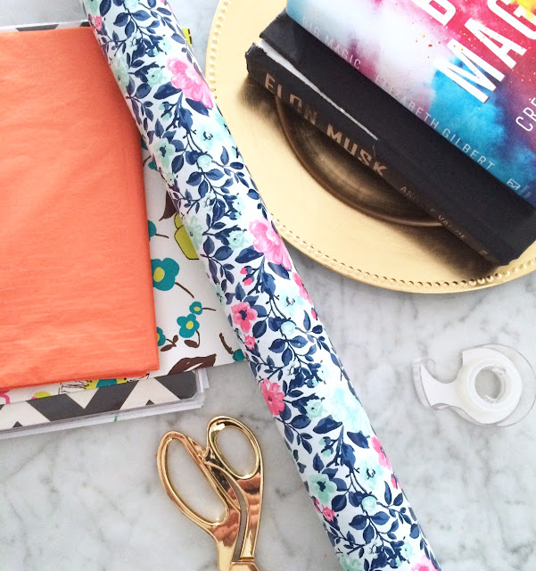 DIY Wrapping Paper Book Cover - Harlow & Thistle