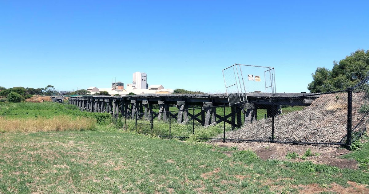 Abandoned But Not Forgotten: Bridge over the Merri River, Hopkins Basin ...