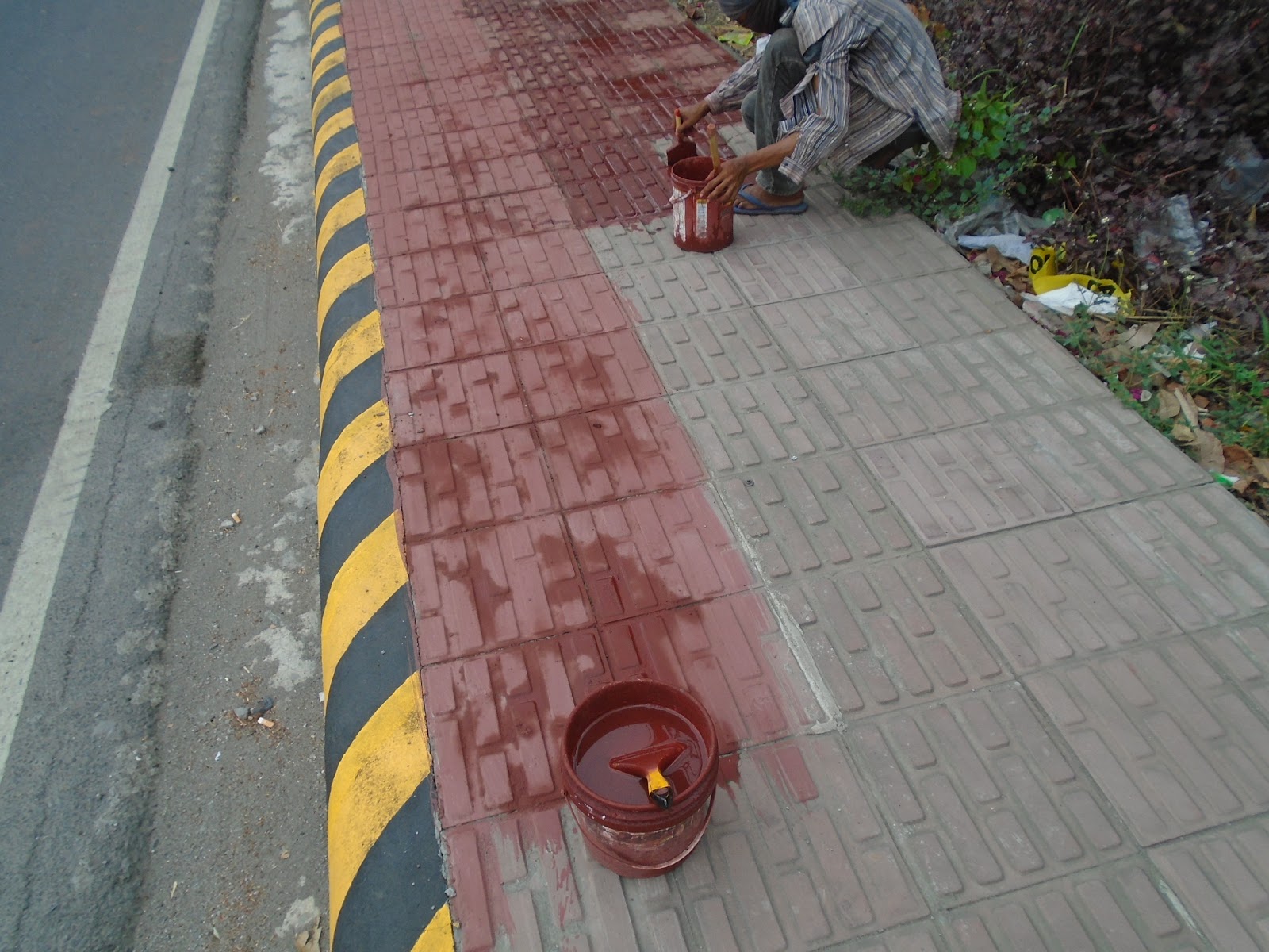 Philippinefails: Painting the Red Sidewalk Red