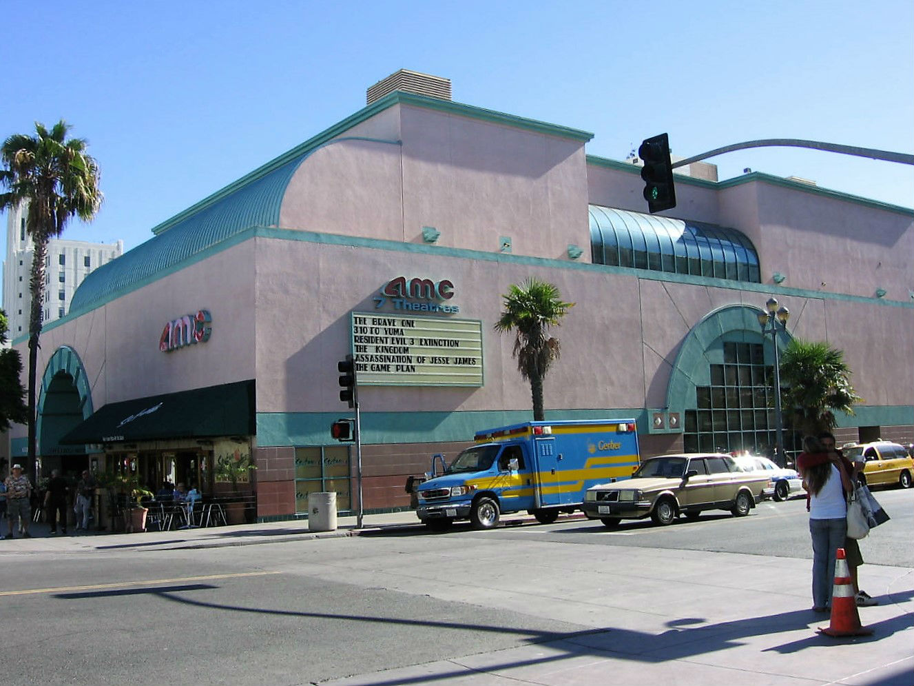 Los Angeles Theatres: AMC Santa Monica 7