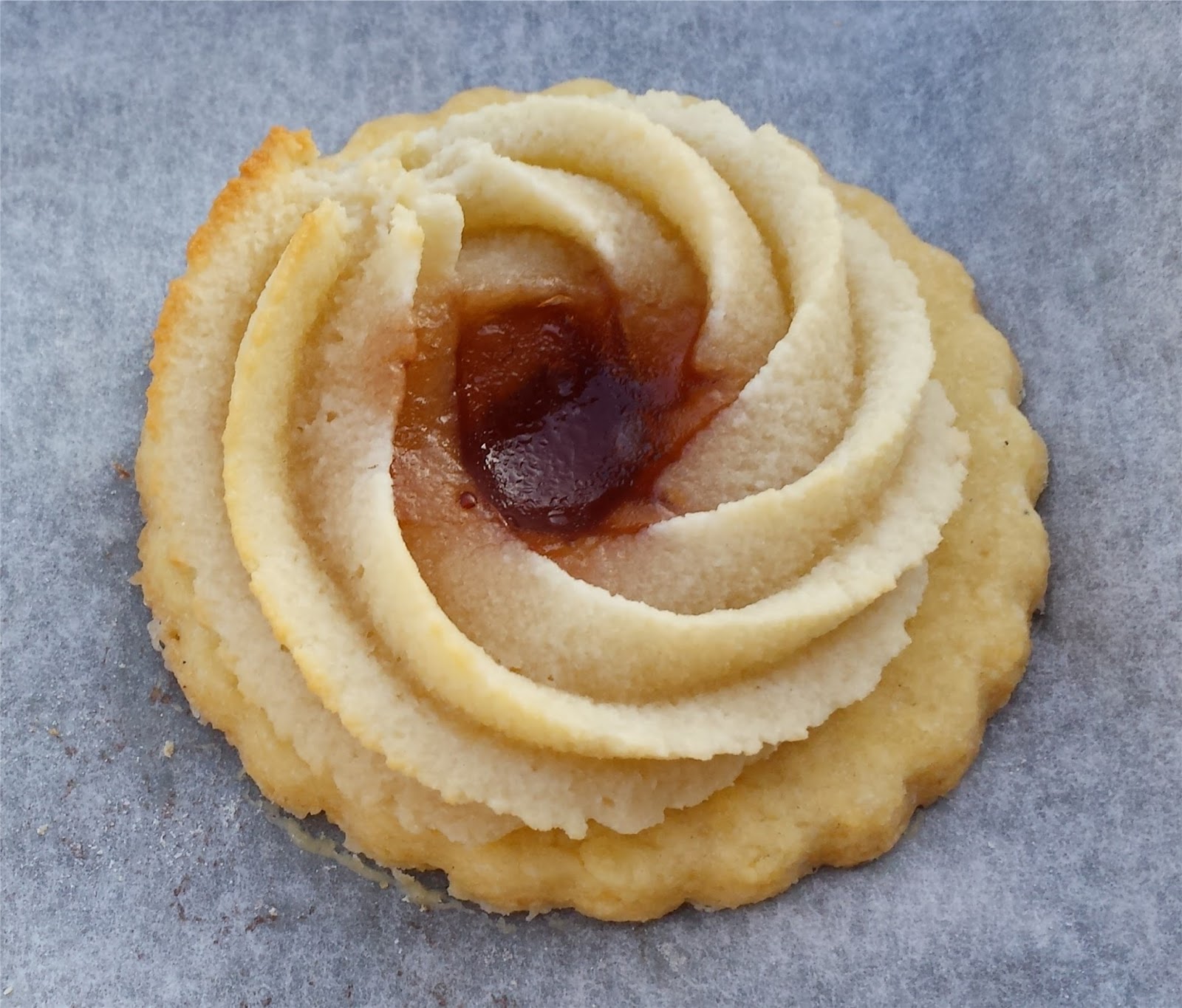 OCHSENAUGEN KEKSE (24 STÜCK) - saraokla