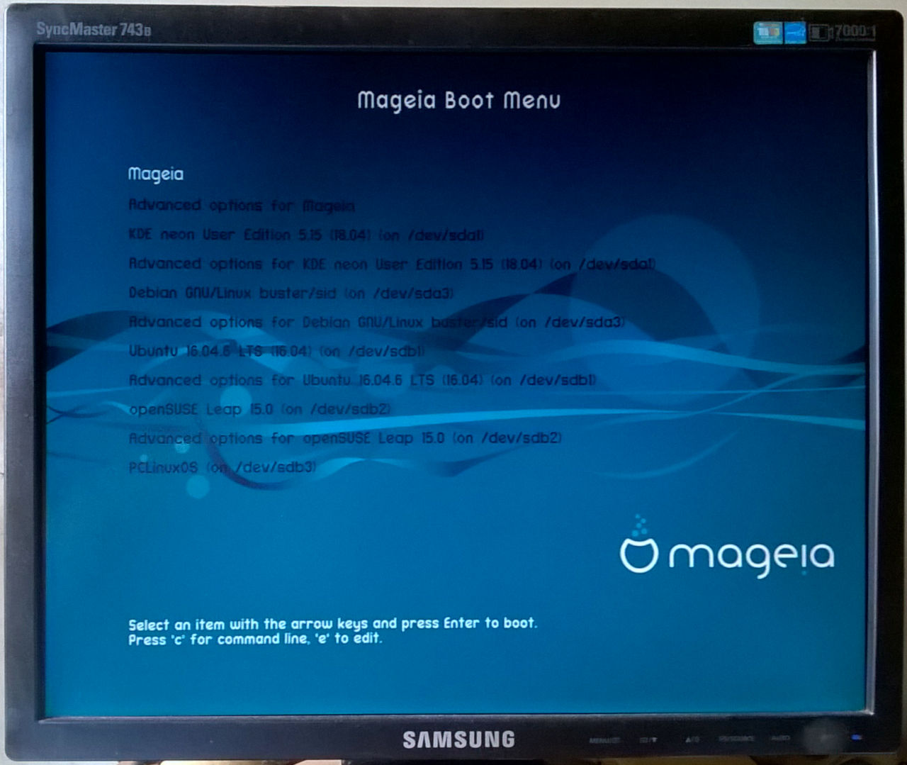 Byteria: Mageia 7 (beta2) - Instalação e configuração