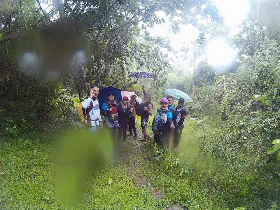 DivarunnerALyna "Love Faith Hope and GLory Wherever You Go~": Guni-Guni ...