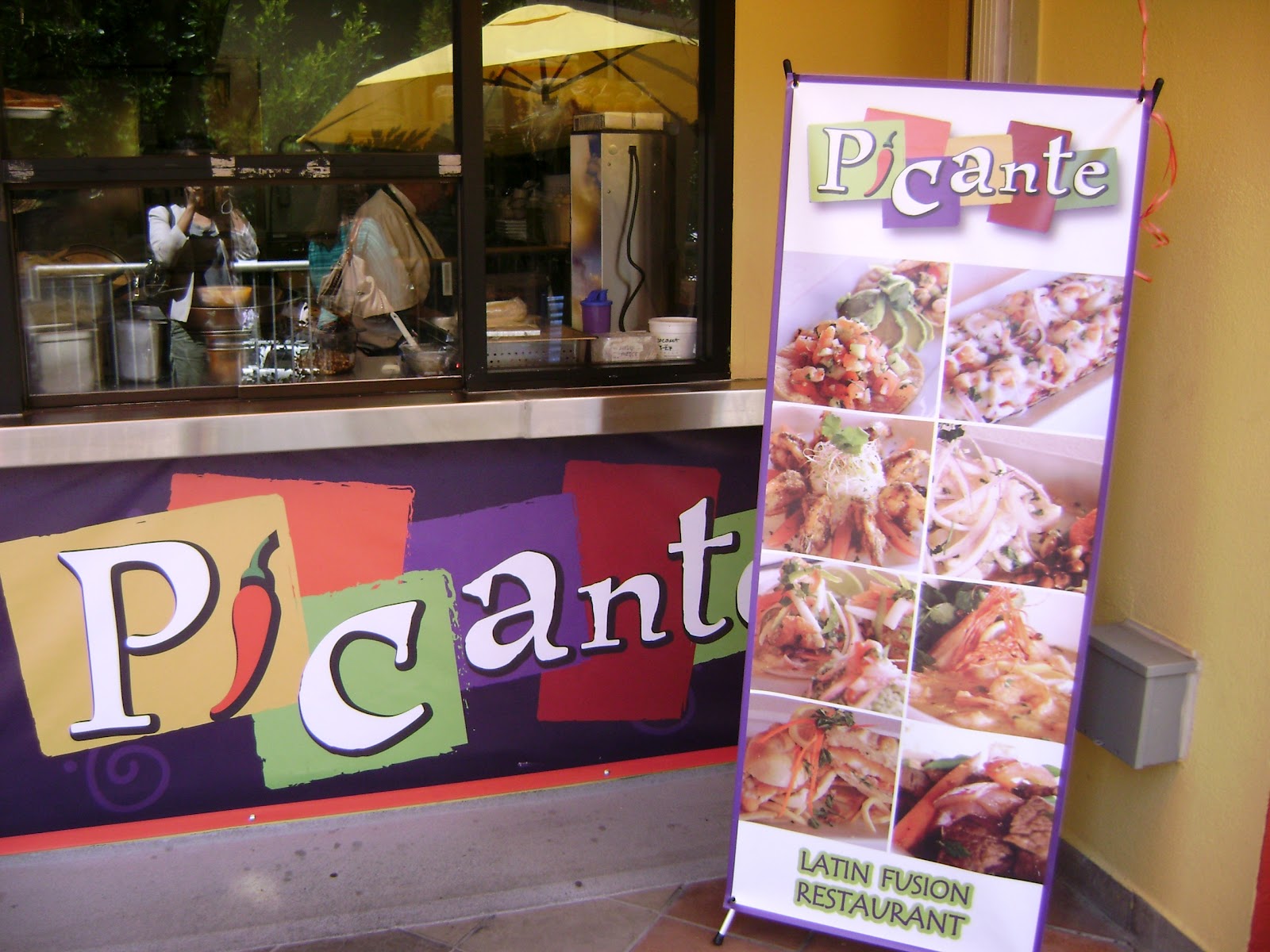 The Santee Alley: Picante restaurant brings full bar to Santee Alley