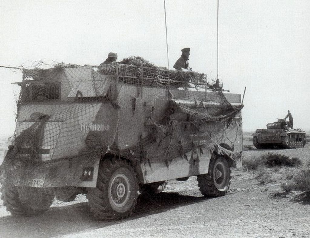 Panzerserra Bunker- Military Scale Models in 1/35 scale: AEC Dorchester ...