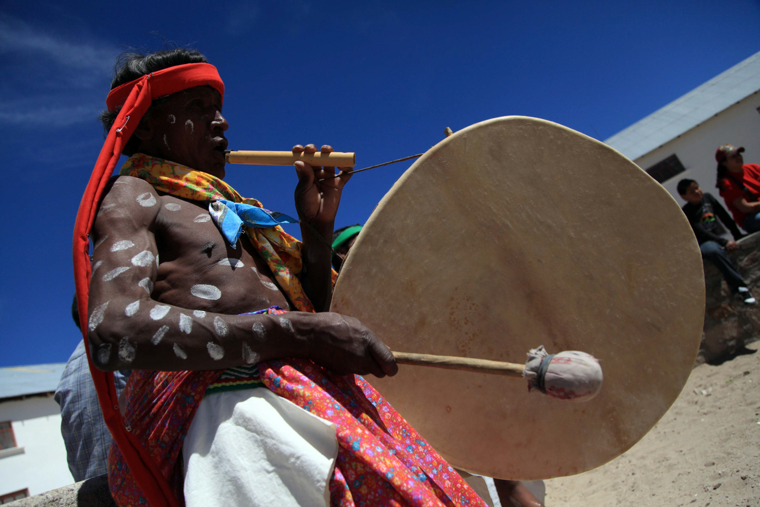 CONOCER MÉXICO POCO A POCO: - Tarahumaras: correr y danzar para ser libres