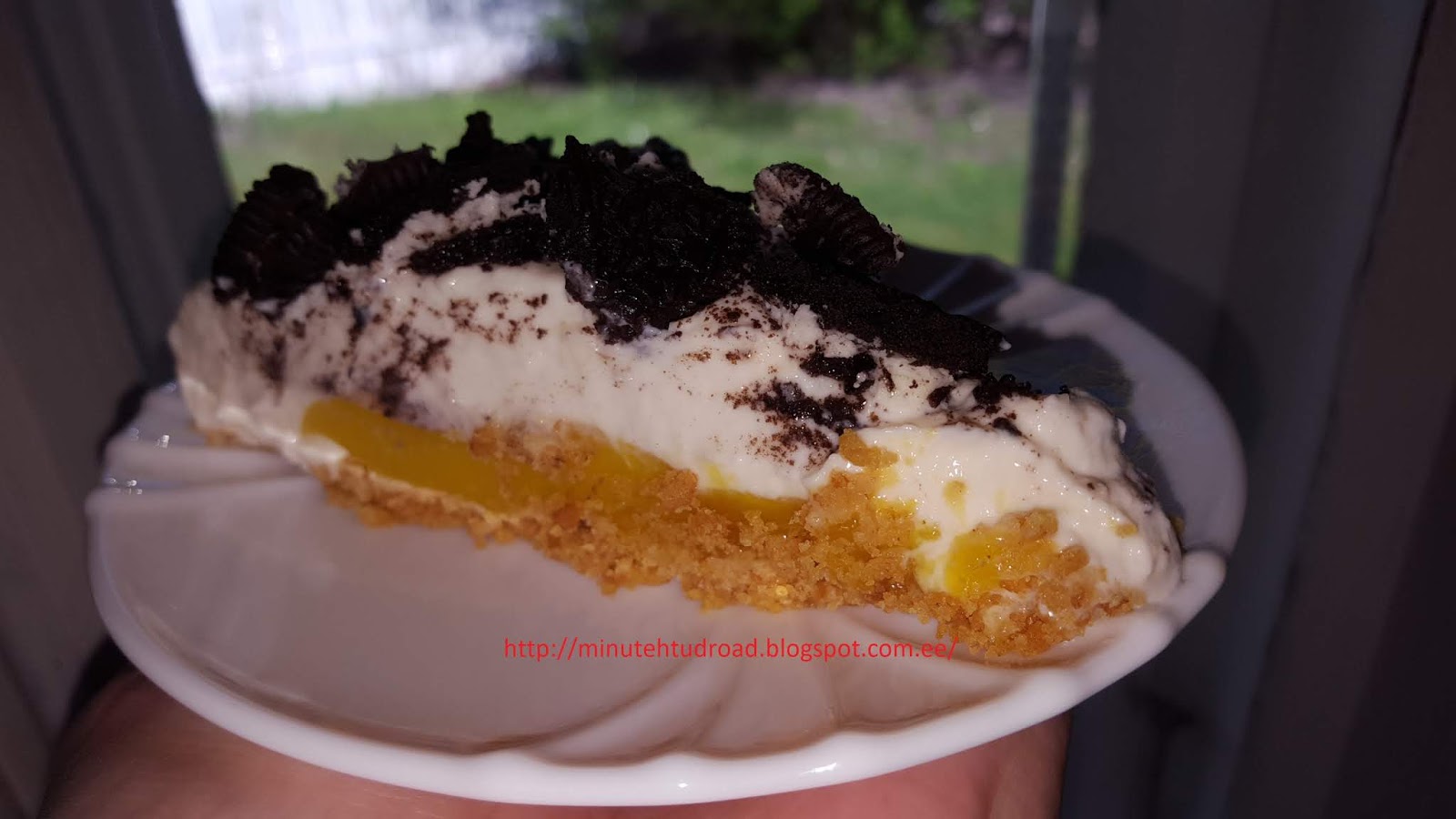 Kokkamine: Emadepäeva kook (Oreo-mangokook)