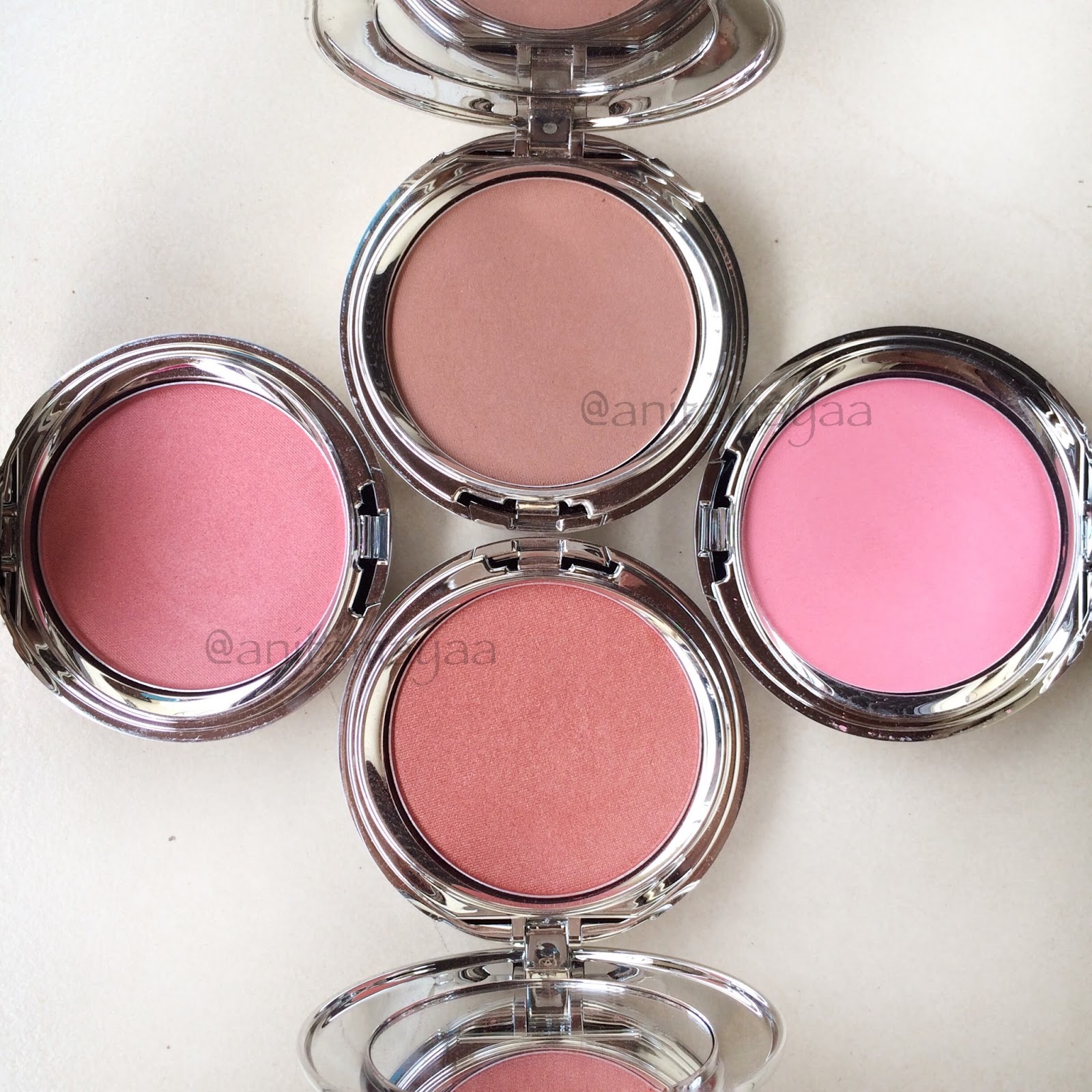 anitamayaa: [REVIEW] Ultima II Delicate Lipstick dan Ultima II Delicate ...