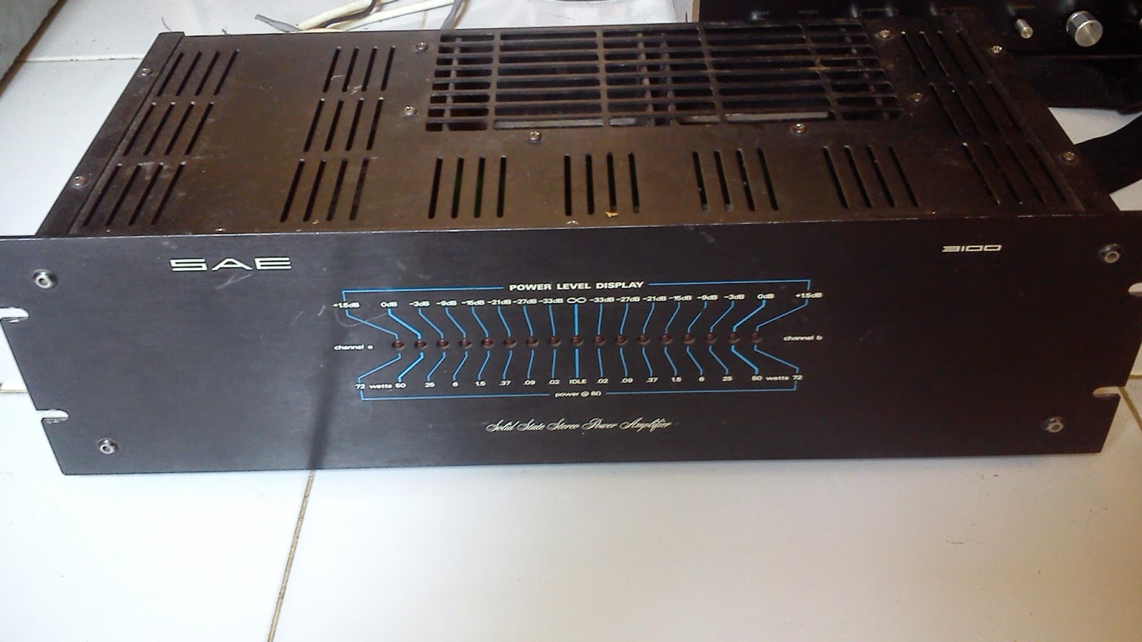 FIGOAUDIO GALERI AUDIO VIDEO: Power Amplifier SAE 3100