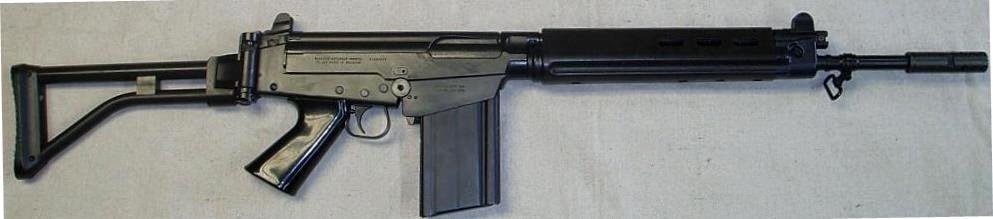 LINHA DE MIRA: O FN FAL