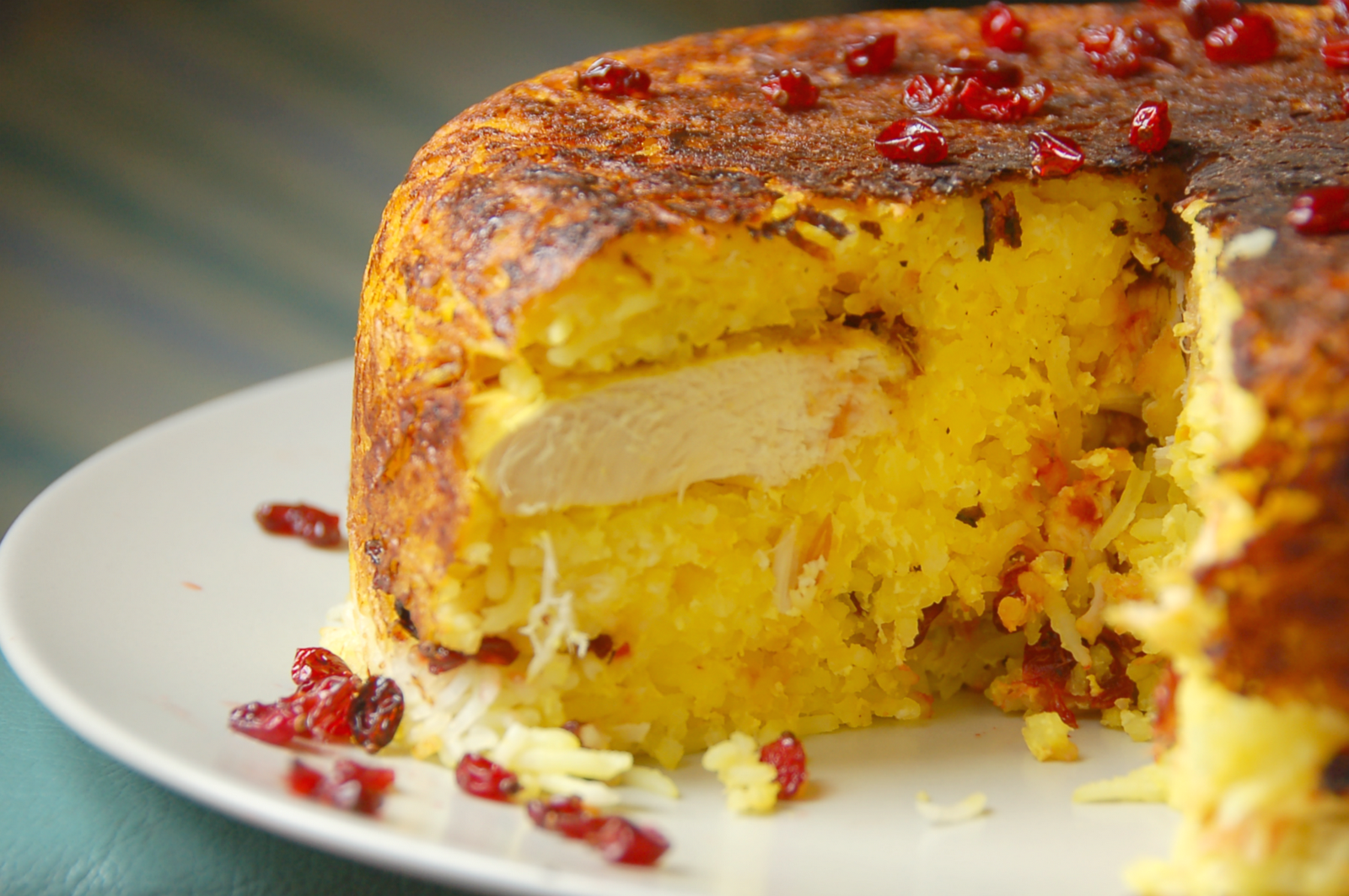 No-Bake Tah-chin e Morgh (Persian Upside Down Layered Saffron Rice ...