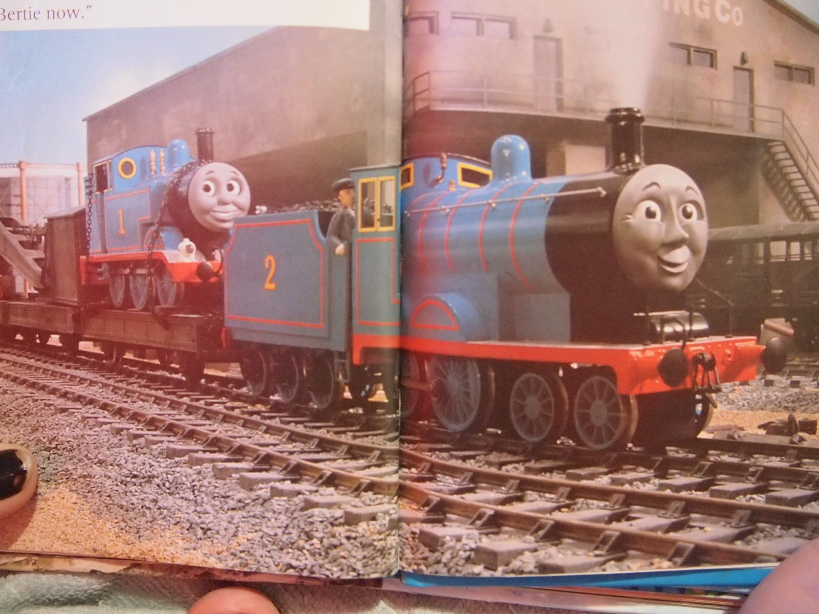 Happy Kid's World: Trust Thomas