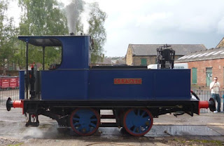 Sentinel Steam Loco 7109: Sentinel Conversion Loco Steams Again (1)