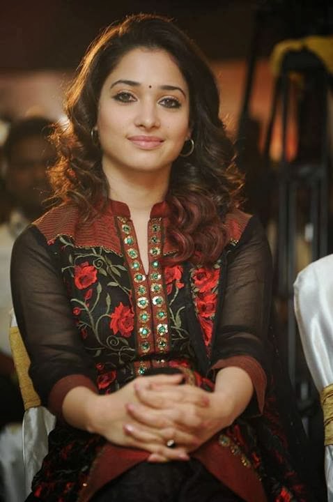 DESI GIRL CHAT AND WALLPAPERS: DESI GIRL