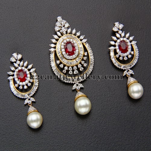 Diamond Designer Locket - Jewellery Designs