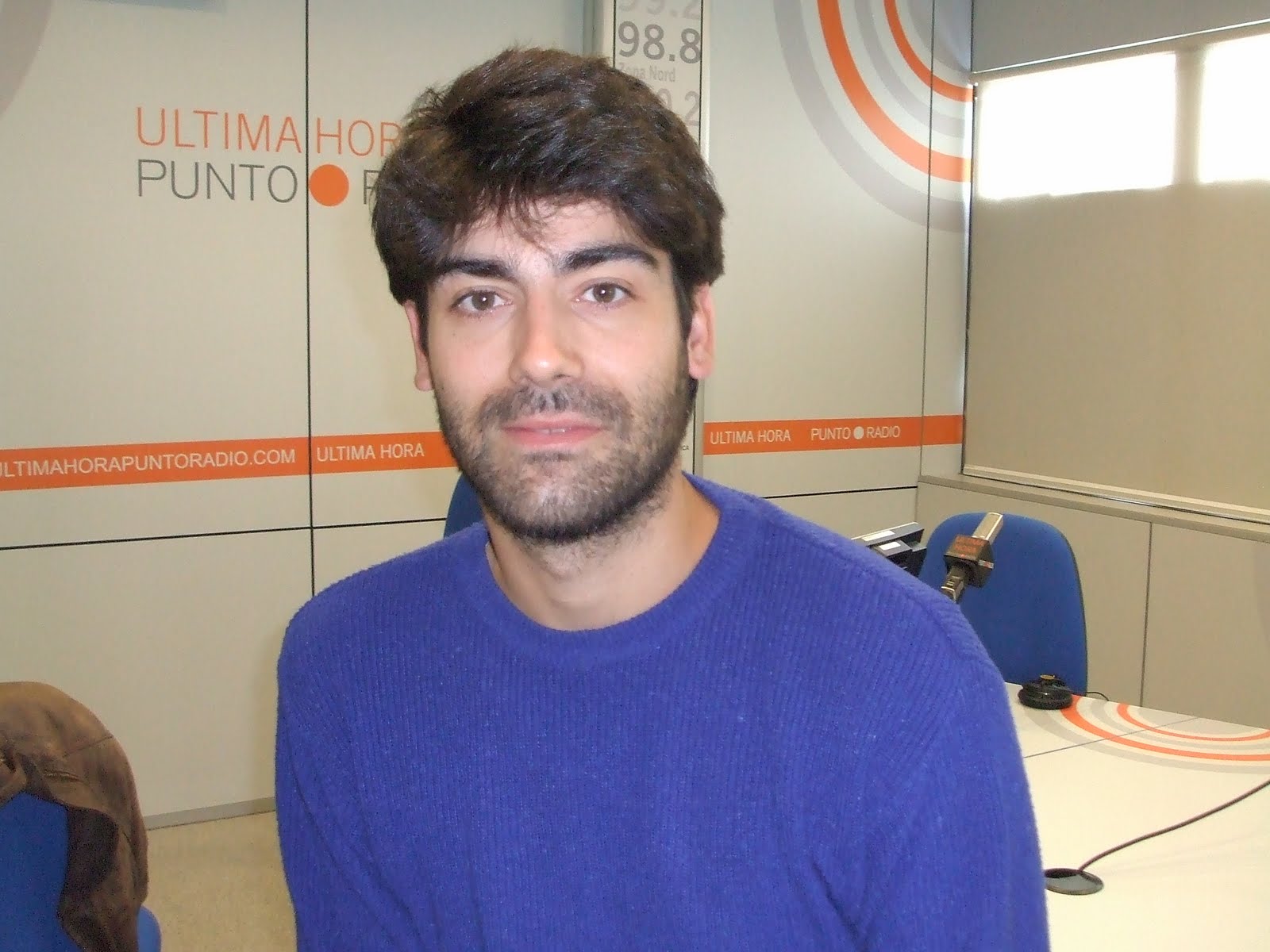 Planters Cheese Curls In Dubai