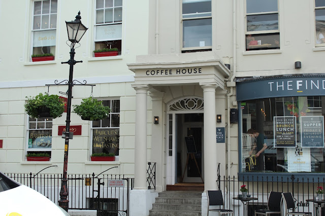 CHELTENHAM: COFFEE SHOPS