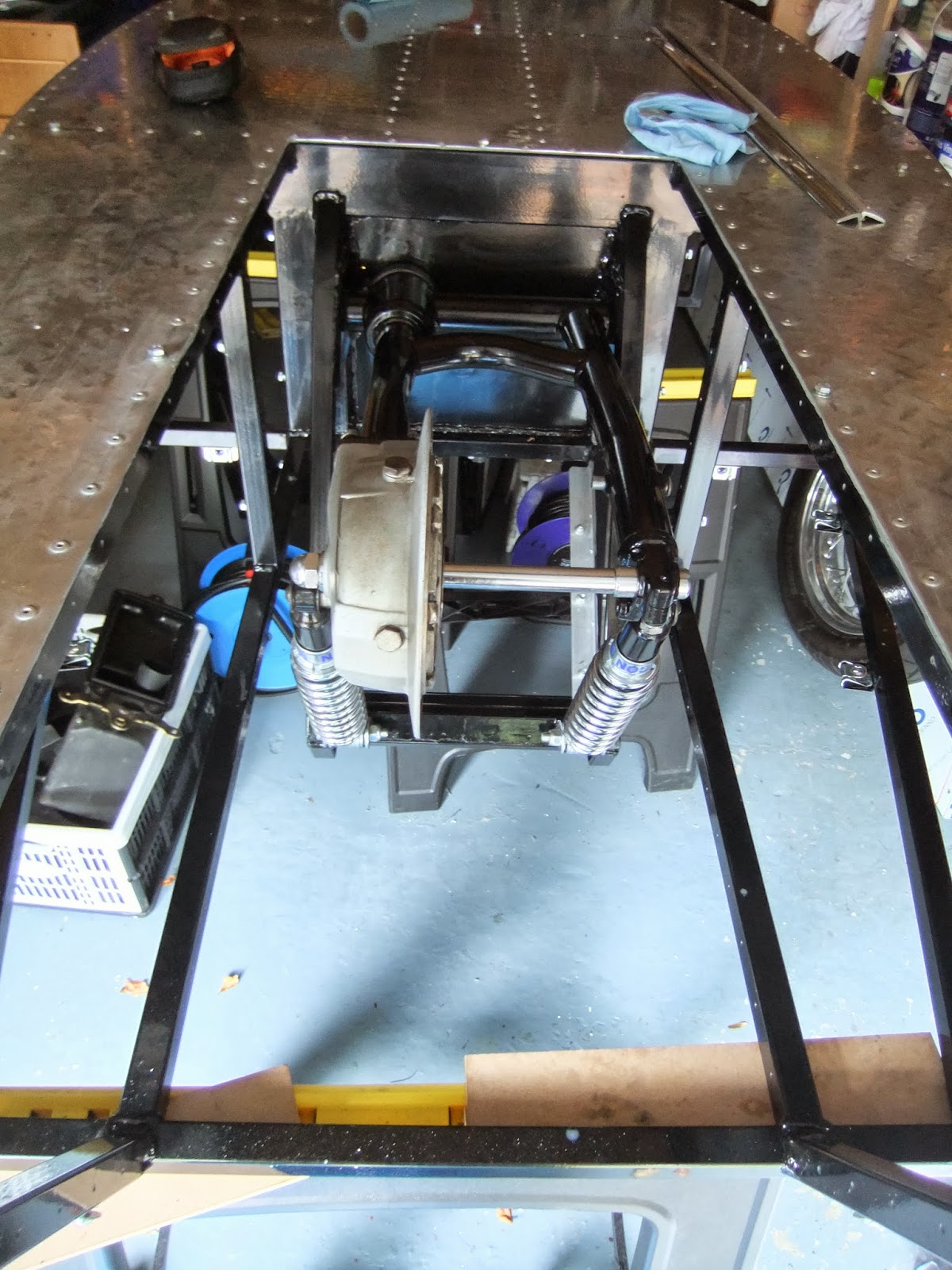 MAC'S REPLICA MORGAN 3 WHEELER BUILD: OH!! THE SUSPENSION