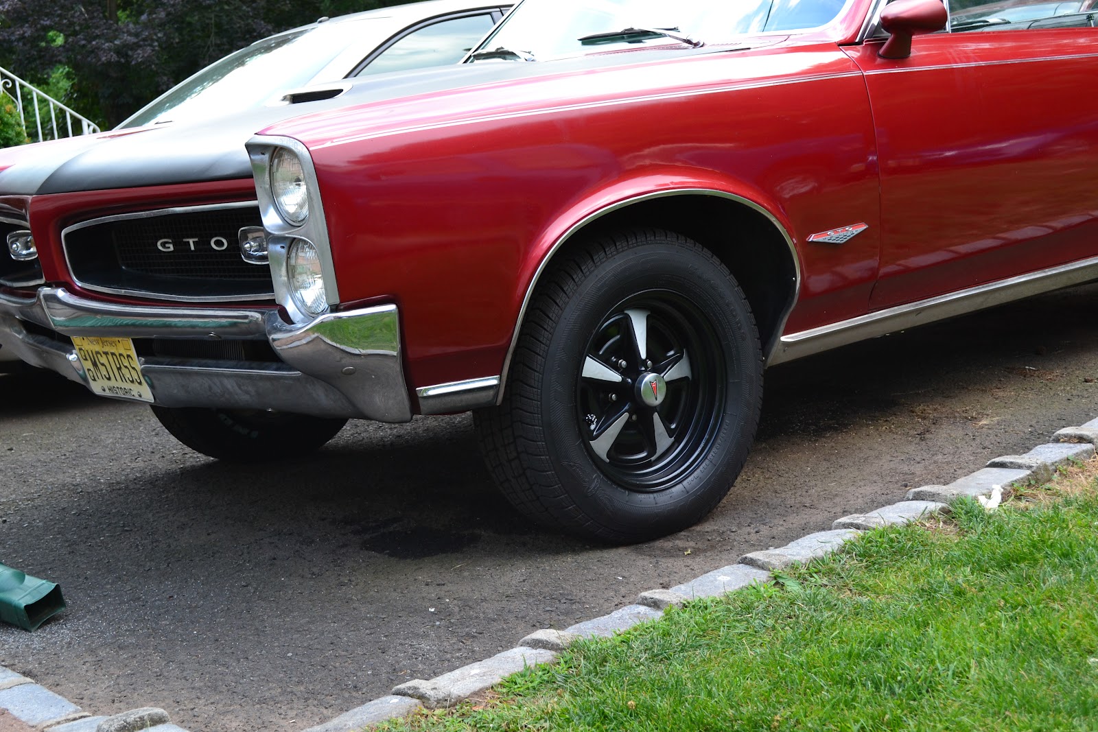 Steve's 1966 GTO Restoration: Murder Out the Wheels
