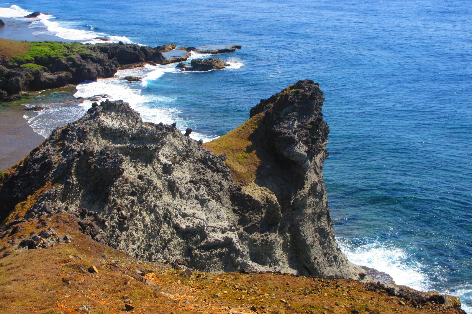 Batanes Escapade III: Exploring Sabtang - The Wandering Juan
