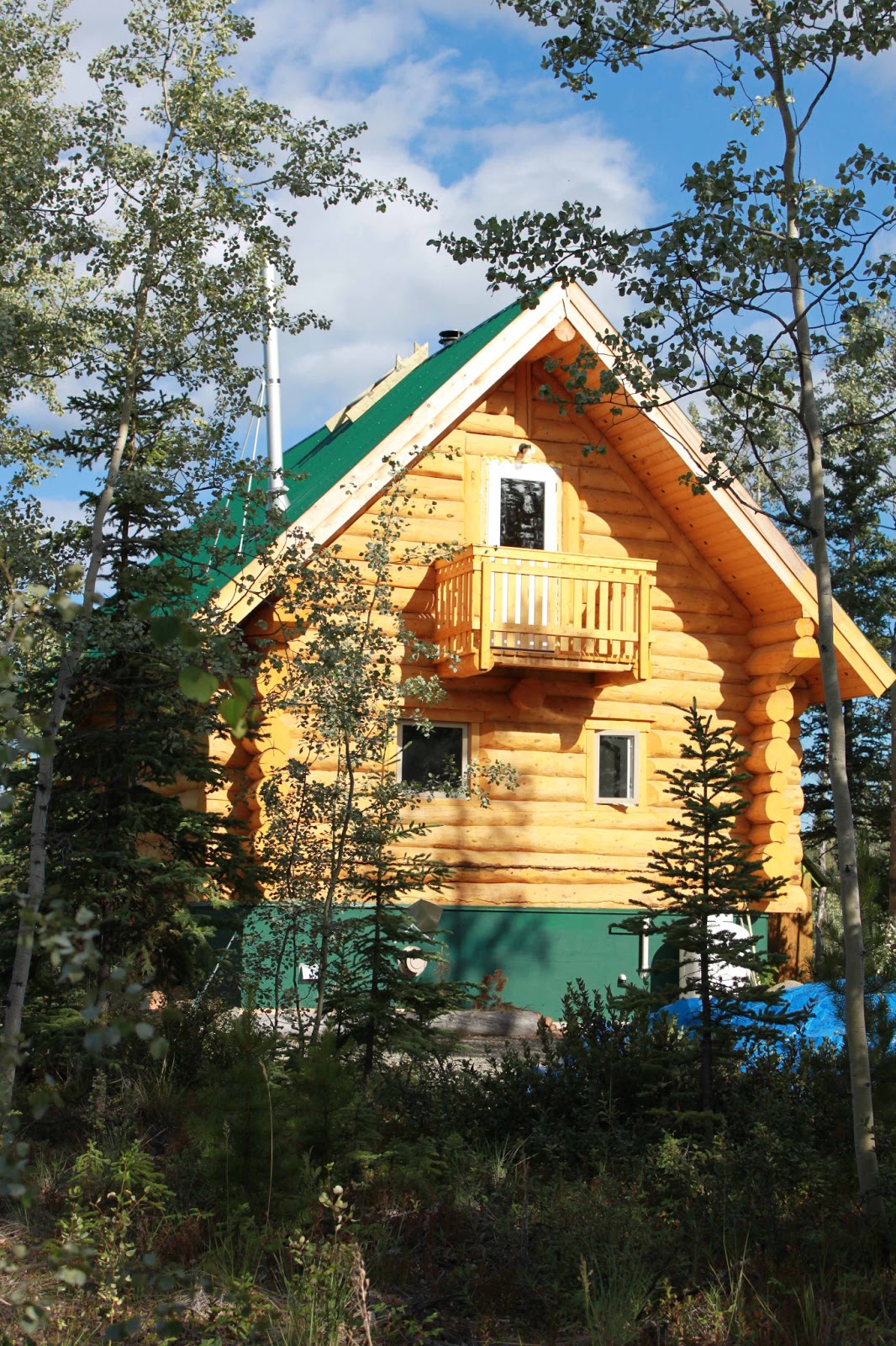 TOM SIMMAT: Staying at Muktuk with 3 cooked meals a day