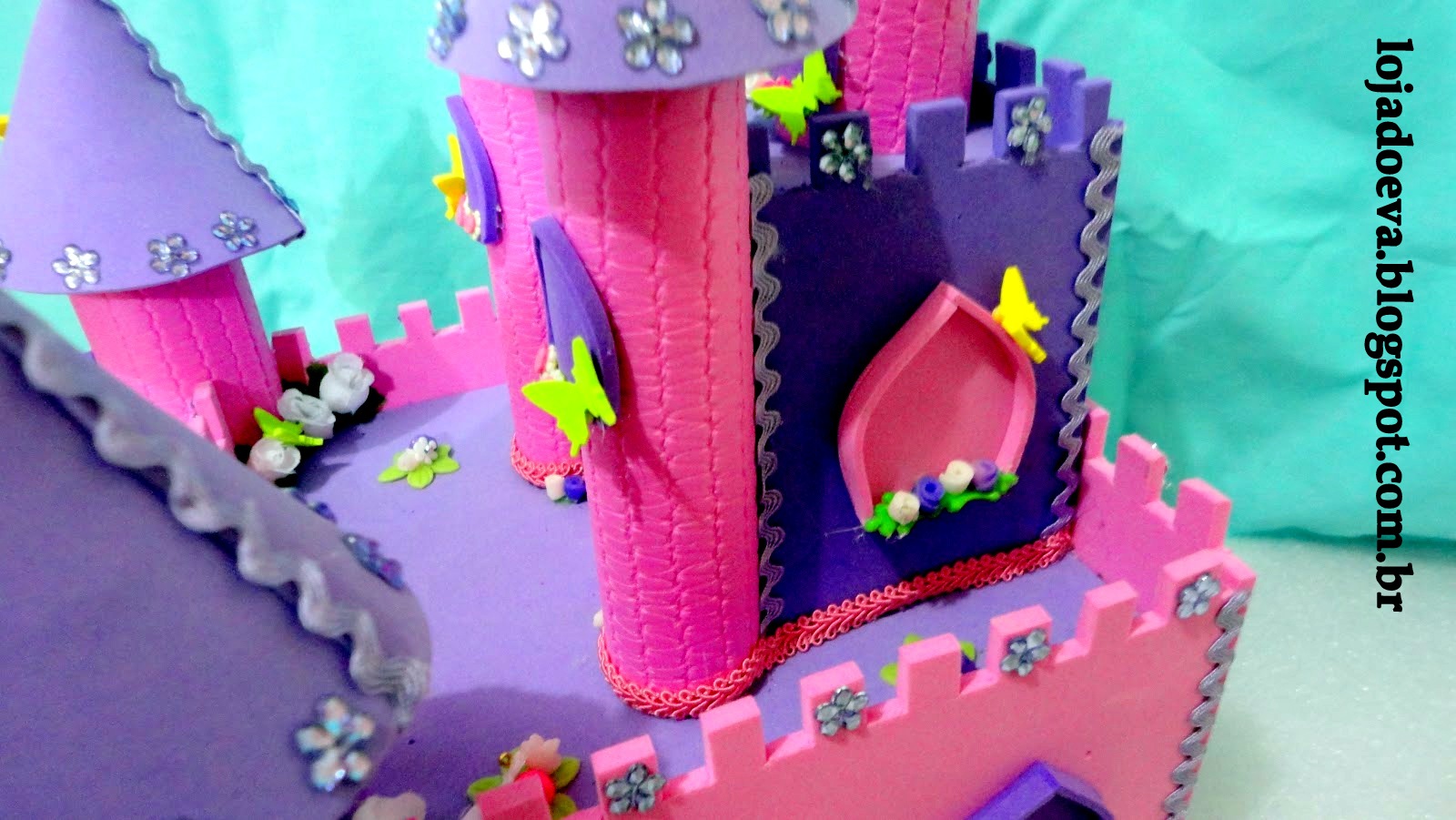 ARTESANATO EM E.V.A: CASTELO EM EVA 3D