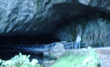 Lai Zee Yun (Les Secrets de World): 2) Dinant, Belgium