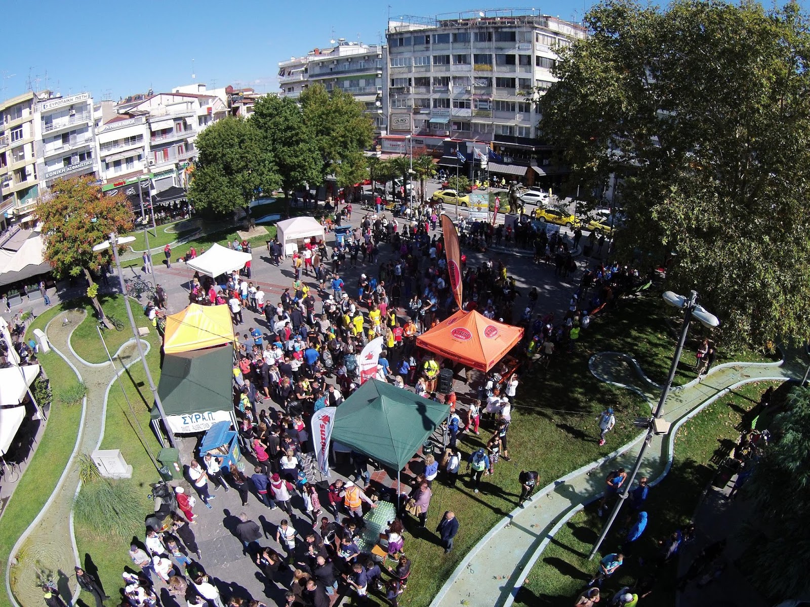 ΚΟΛΙΝΔΡΙΝΑ ΜΑΣΛΑΤΙΑ: "ΤΡΕΧΩ ΓΙΑ ΤΗΝ ΚΑΤΕΡΙΝΗ 2017 ΑΠΟ ΨΗΛΑ" VIDEO ...