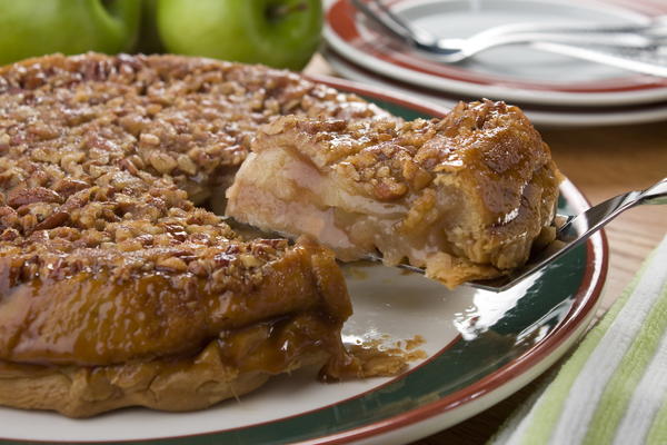 It's All in the Spice: Upside Down Apple Pie
