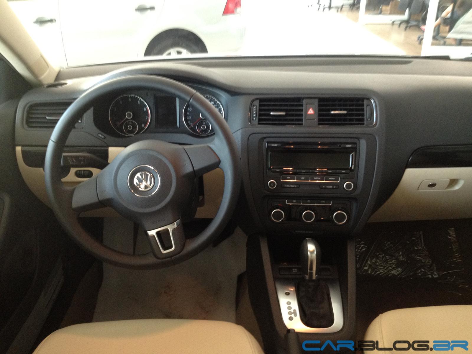 Jetta 2.0 Comfortline Automático Tiptronic tem preço de R$ 70.890