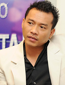 Profil dan Biodata Artis Anang Hermansyah | Profil Artis Terbaru