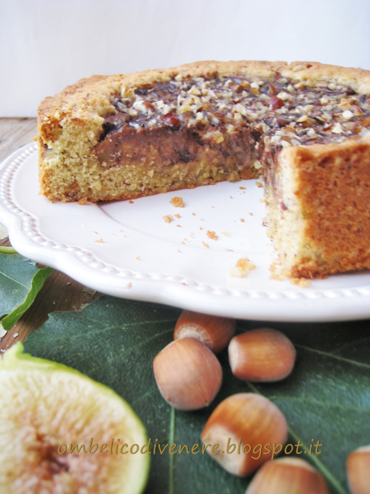 TORTA ALLE NOCCIOLE CON CREMA DI RICOTTA FICHI E NOCCIOLATA - l ...