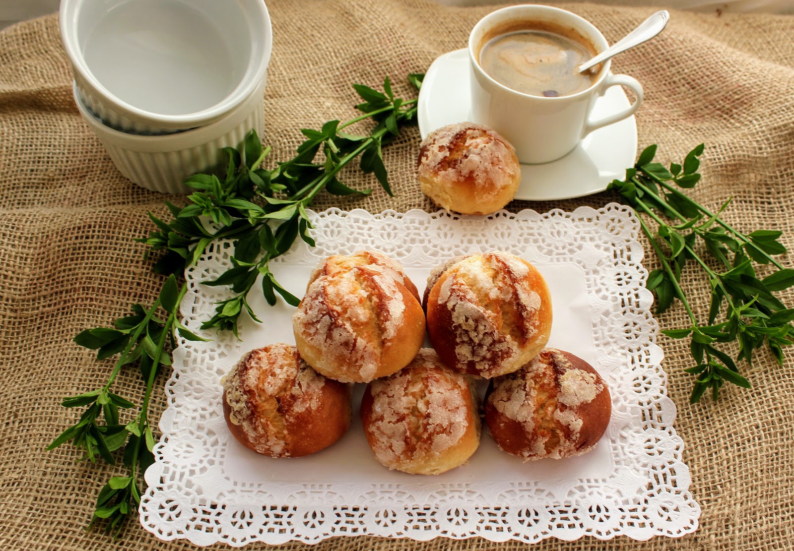 Mini Bollitos de Leche y Azúcar con Masa Madre - Cocinando con las Chachas