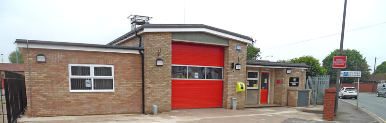 Nigel Fisher's Brigg Blog: VETERANS ATTEND BRIGG FIRE STATION CEREMONY