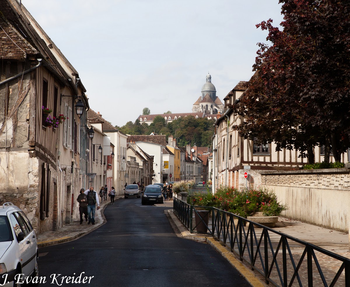 Kreider's Korner Photographs: The side streets of Provins, France