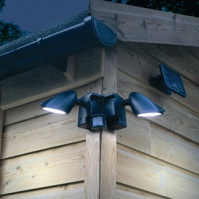 Top Landscape: Modern Security Lighting for Outdoor
