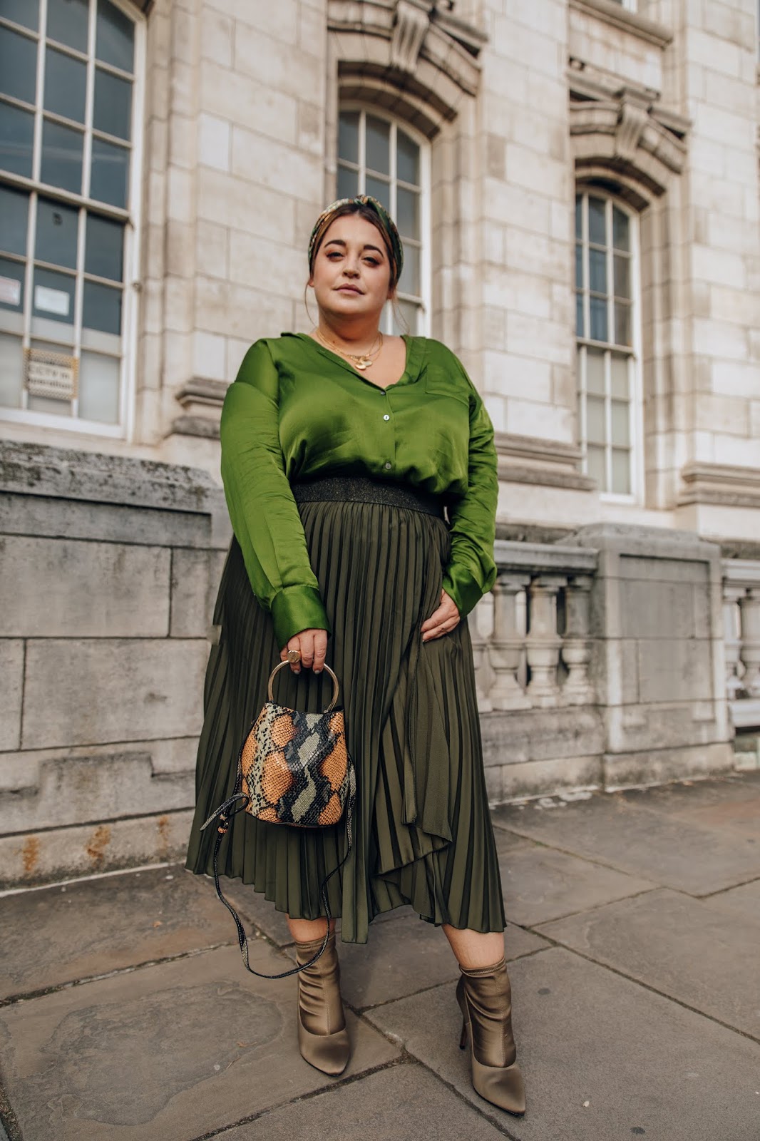 Danielle Vanier: Tips & Tricks: How to shop straight sizes as a plus ...