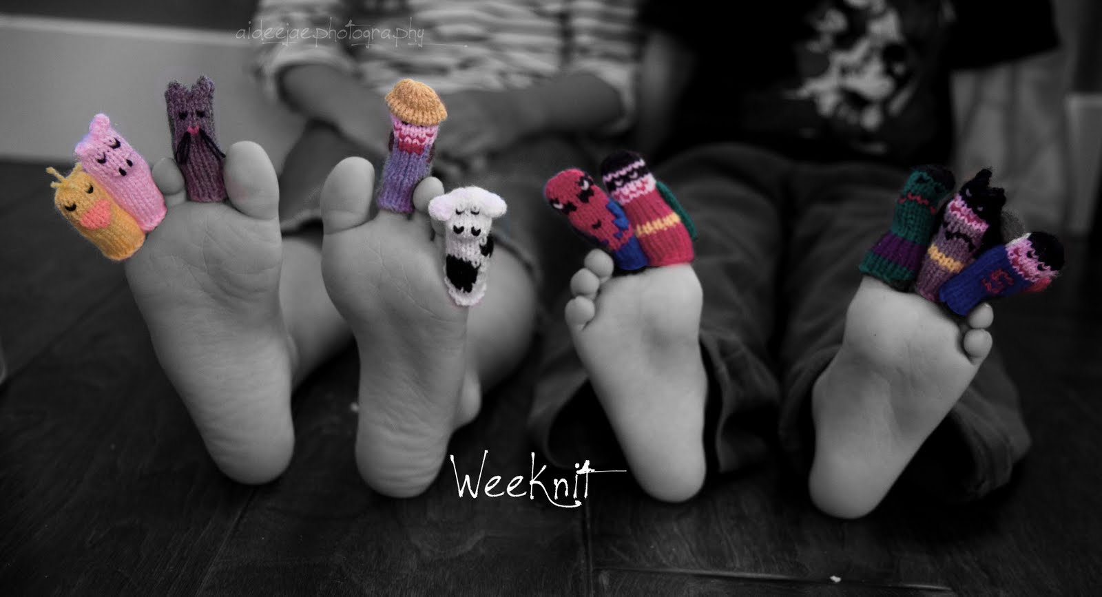 WeeKnit: Toe Puppets???