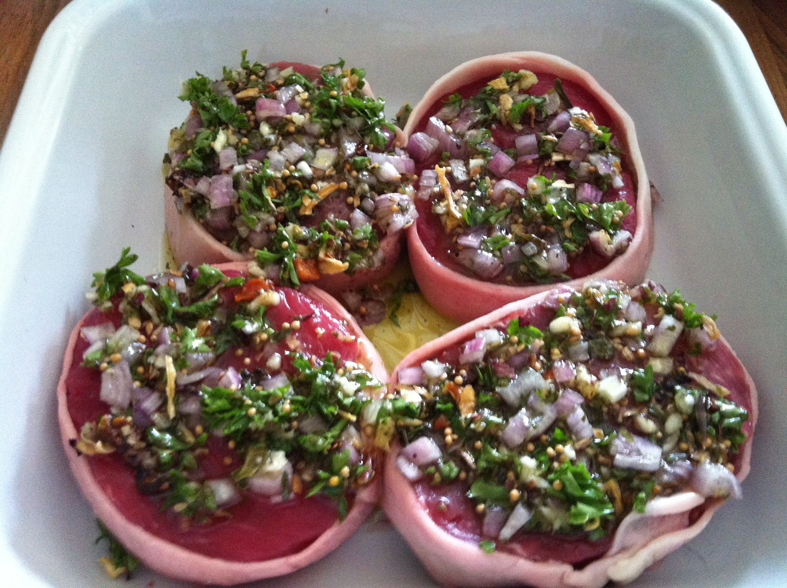 TOURNEDOS DE BOEUF MARINÉS AU BARBECUE