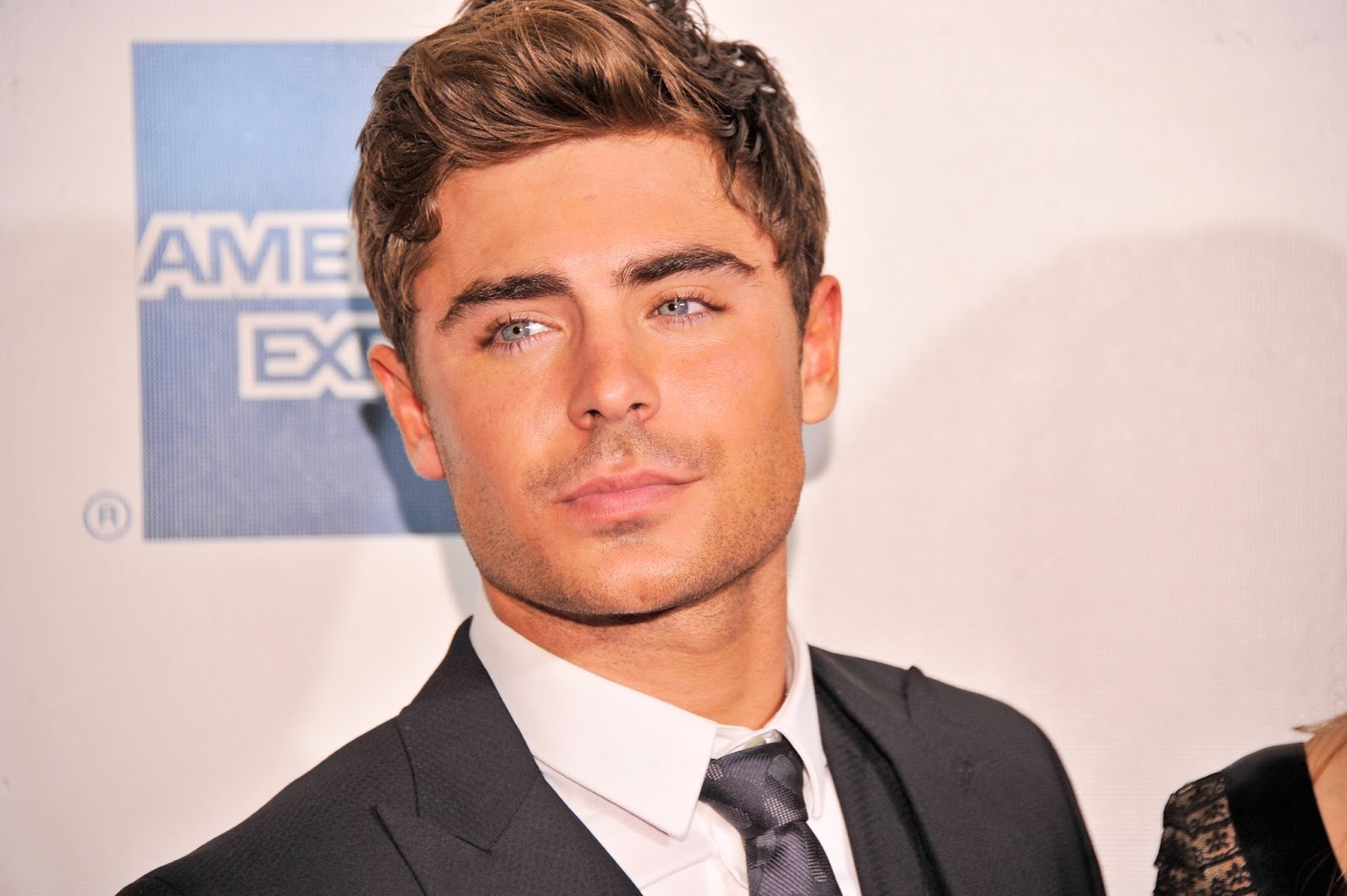 Zac Efron | Celebrity Keep | Celebrity Divorce, Religion, Political ...