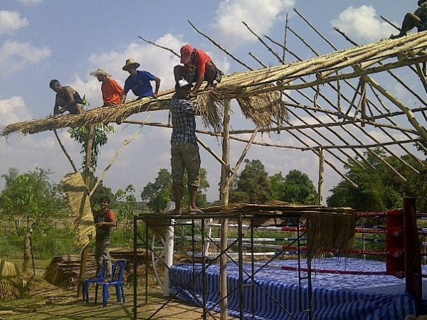Delta Central: Буакав (Buakaw) в своем новом лагере Муай Тай Banchamek ...