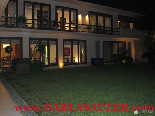 EXCLUSIVE PHOTOS : The MANSION that beauty built. Welcome to Dra. Vicki ...