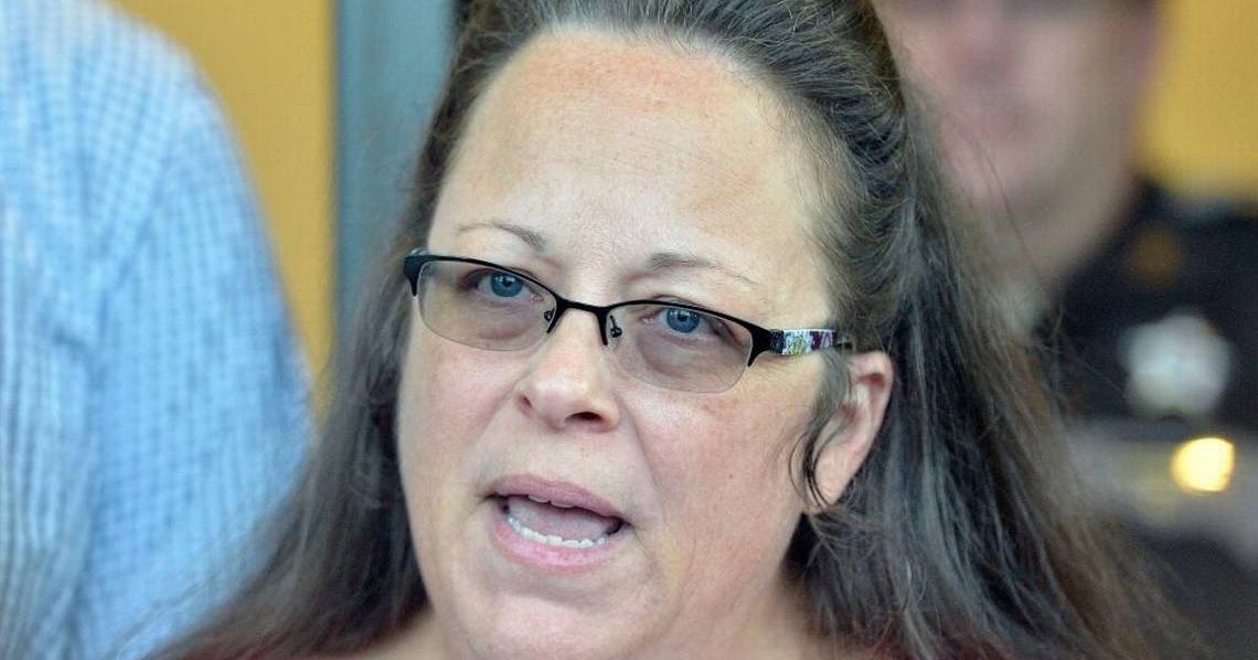 Rosa Rubicondior: Hypocrisy News - Kim Davis
