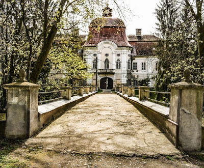 Muzica şi poezia , prietenii sufletului meu!: 10 castele din Romania pe ...