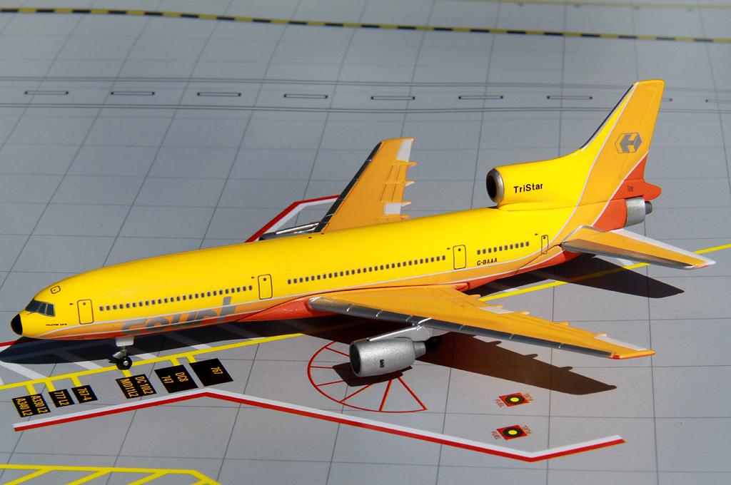 Airliner Model Collecting: Court Line L-1011 "TriStar"