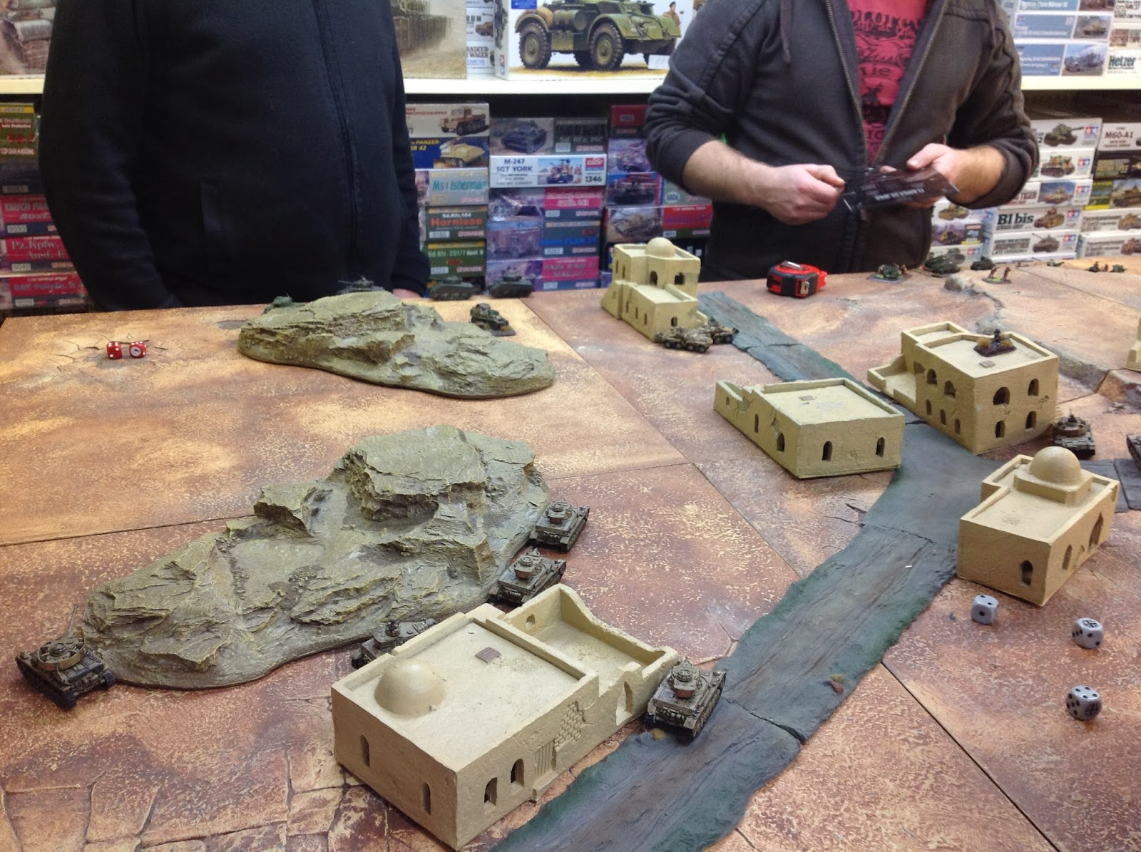 Covering Fire!: Desert Rat Shermans vs DAK Panzers in Free-for-all